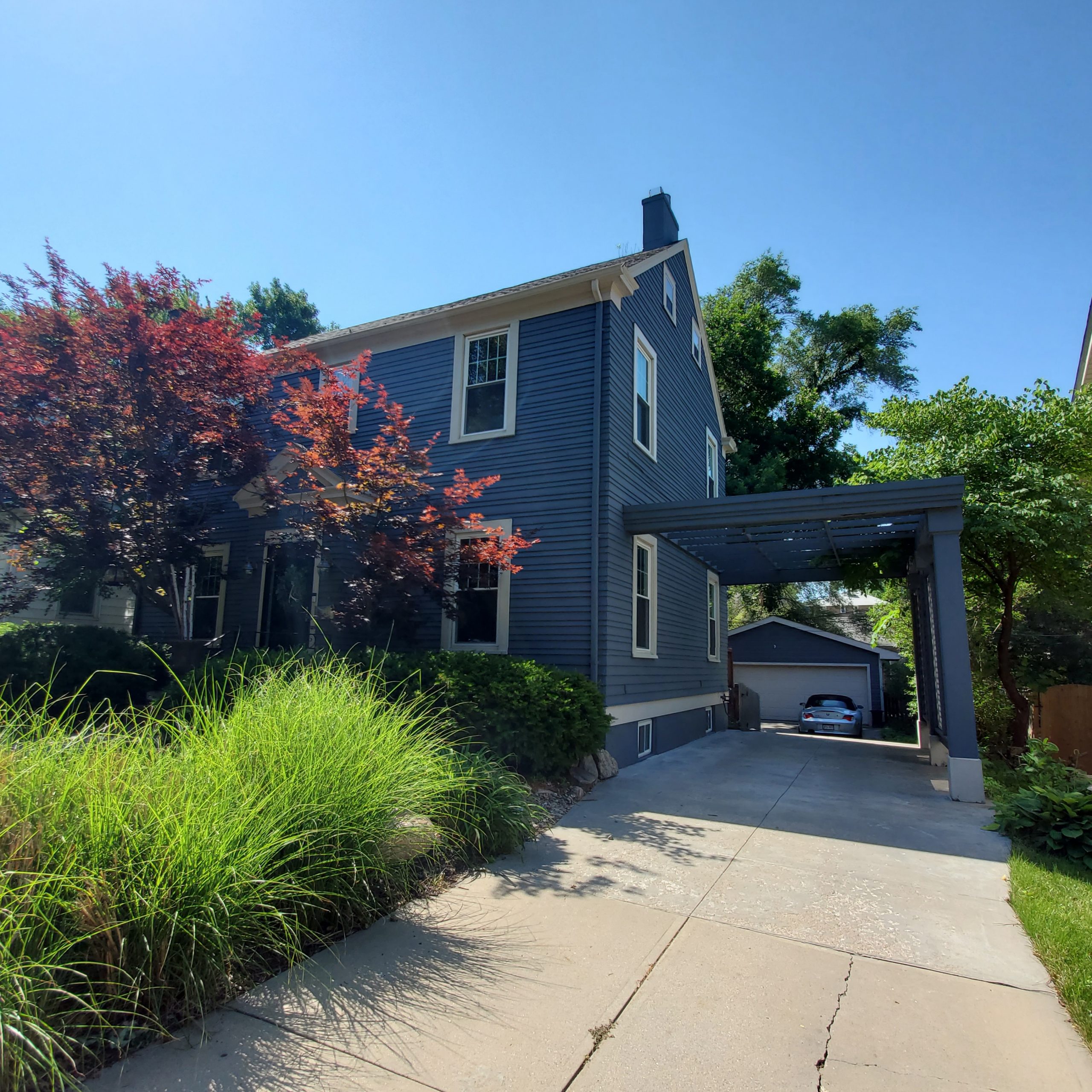 Omaha Blue Exterior - Omaha